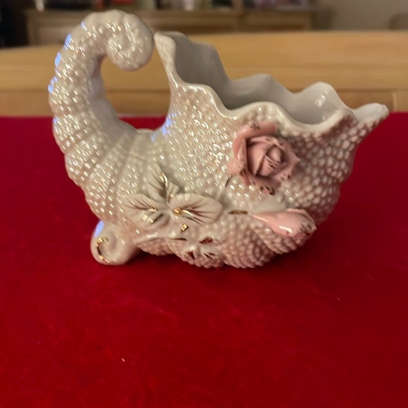 Thames | Art | Vintage Thames Hand Painted Japan Porcelain Cornucopia ...